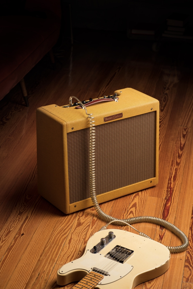 Fender "The Edge" Tweed Deluxe '57 | Recinto | Instrumentos Premium